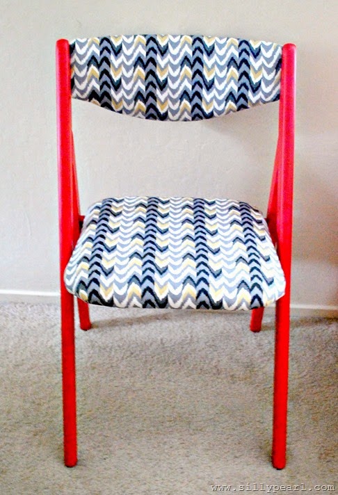 Evey's Creations: 5+ DIY Red Accent Furniture Pieces